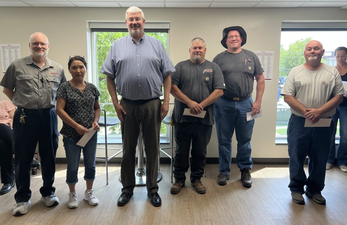 Physical Plant Employees Celebrate Years of Service Milestones – Inside ...